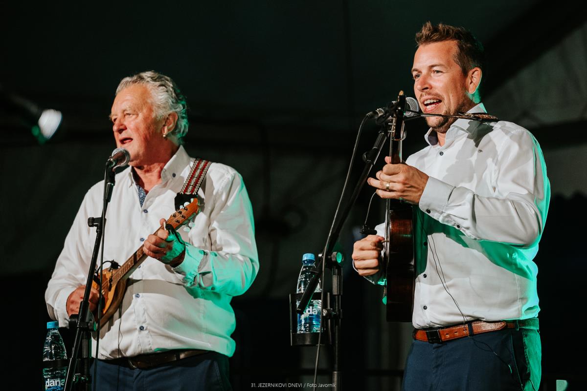 Koncert Prifarski muzikanti - Jezernikovi dnevi 2024 - lovrenc.si