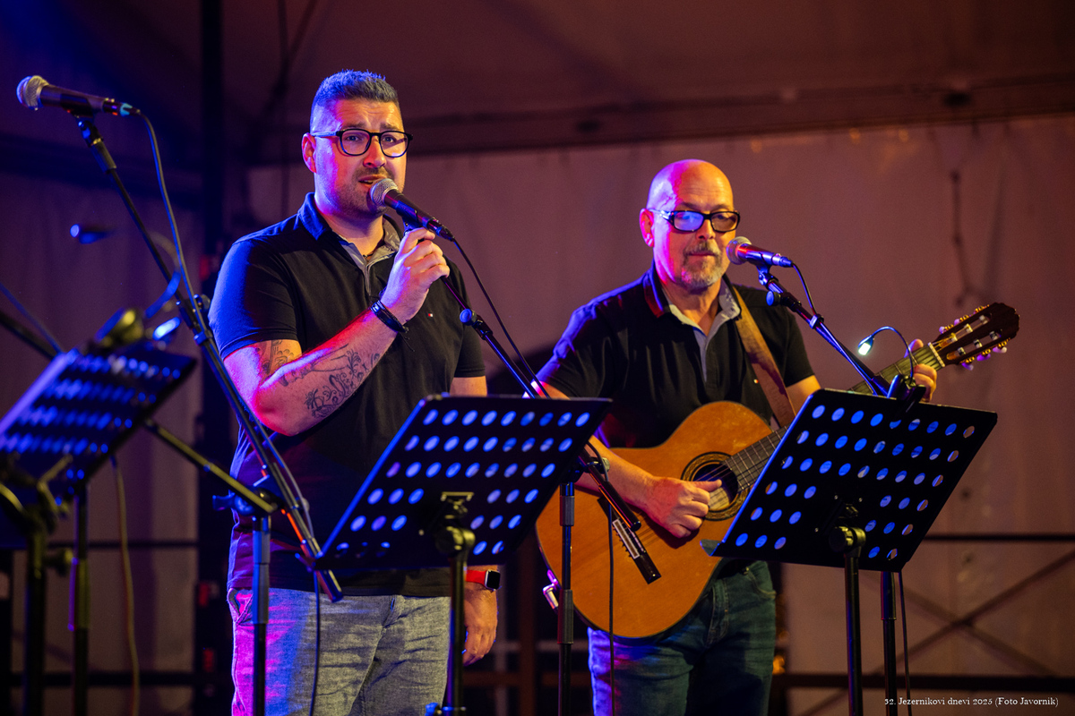 Klapa Dalmari in Tackani - Jezernikovi dnevi 2025 - lovrenc.si